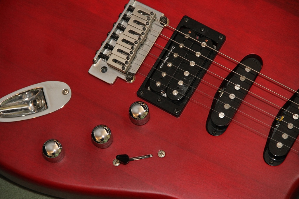 Squire Stratocaster – Setup – Medusa Music